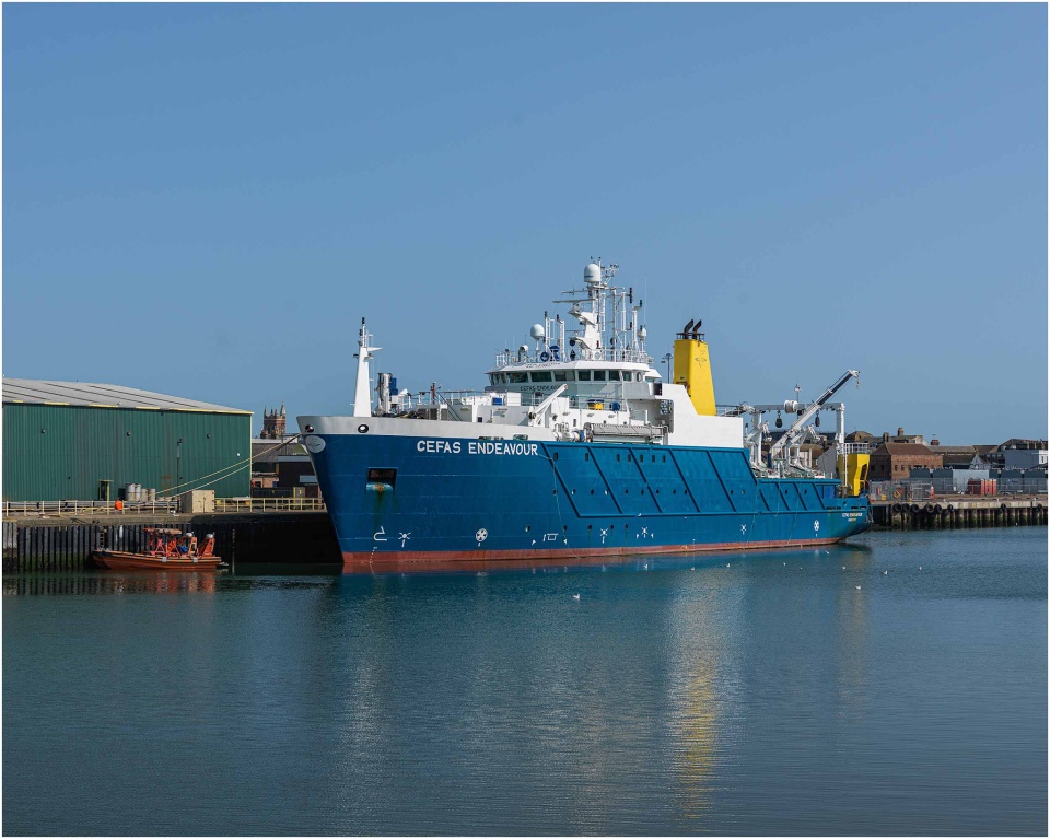 CEFAS Endeavour... | nonpcplod | Blipfoto