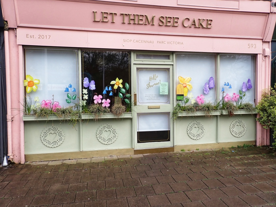 Let Them See Cake | Alan33 | Blipfoto