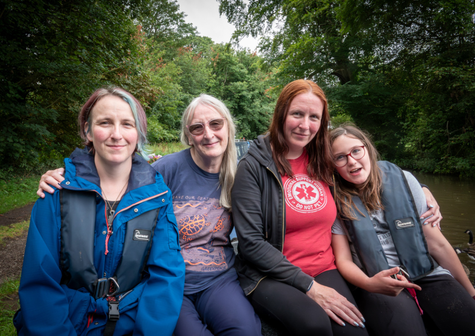 Solace Day 4 - 3 Generations of Girls | clickychick | Blipfoto