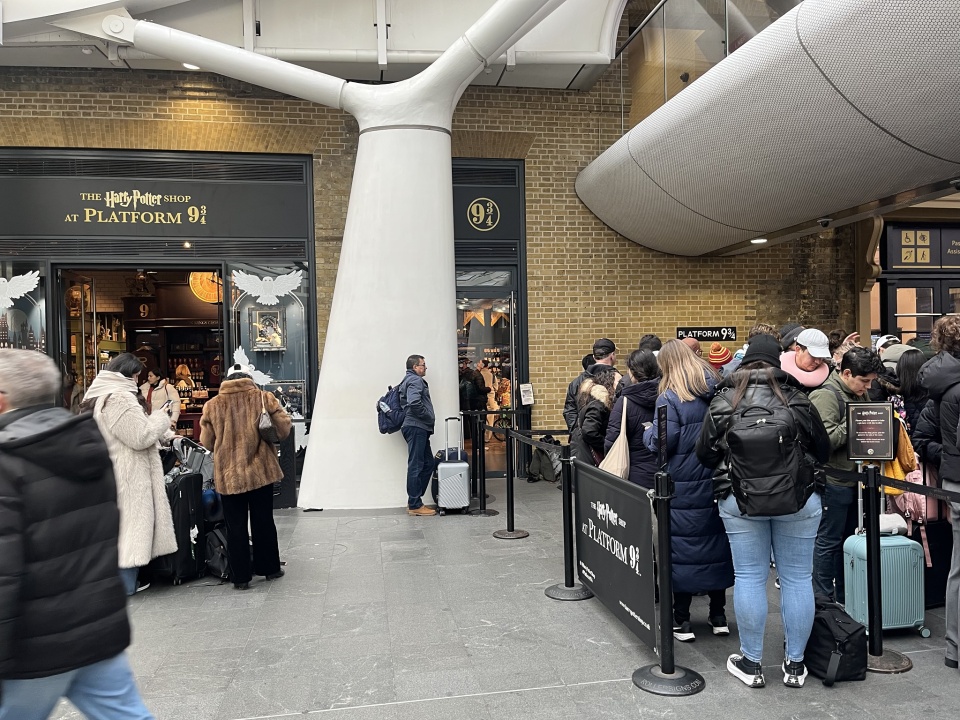 Platform 9 3/4 | KateH | Blipfoto