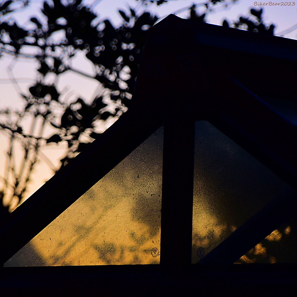 Early ........... | BikerBear | Blipfoto