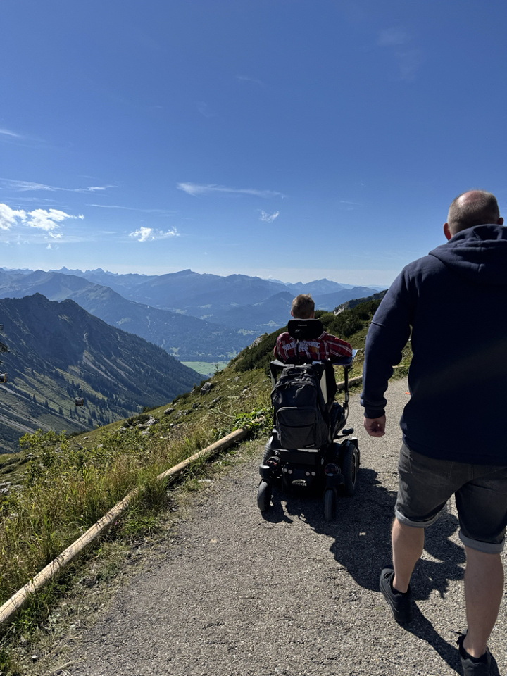 Going up | Ilja | Blipfoto