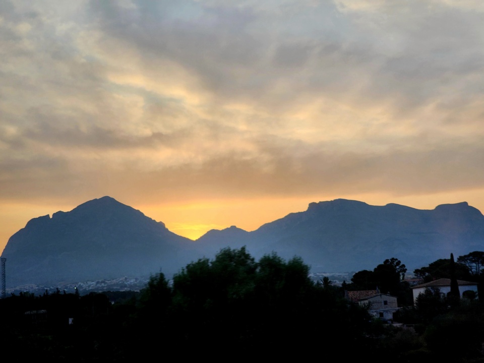 Sunset | evolybab | Blipfoto