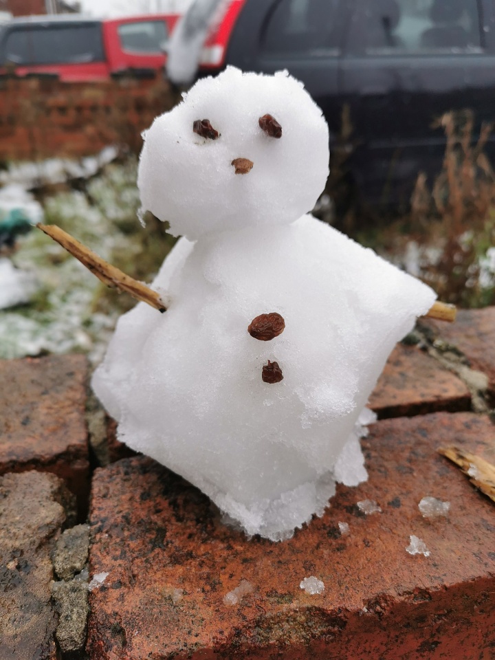 Make a snowman mummy | LitlemouseLilly | Blipfoto
