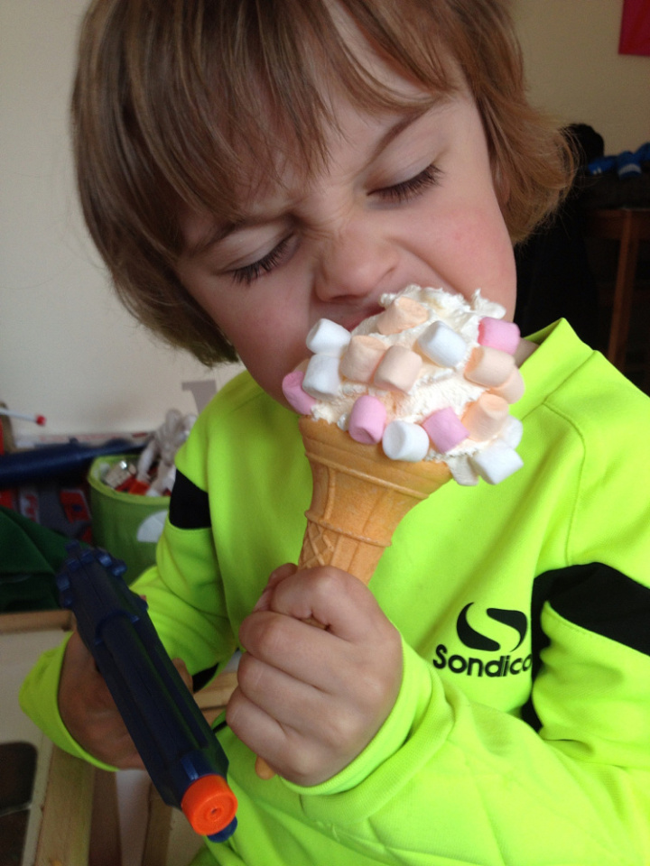 Gun Toting, Ice Cream Wielding | bekaboo | Blipfoto