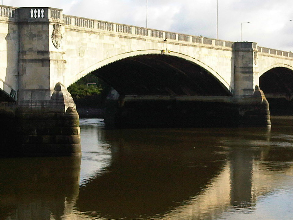 Chiswick Bridge, low tide, morning | bridgeman | Blipfoto