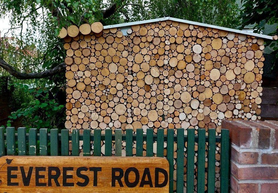 How to hide your shed | MarkusMeerkat | Blipfoto