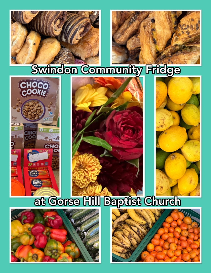 A BUSY TIME AT THE COMMUNITY FRIDGE | Honeycombebeach | Blipfoto