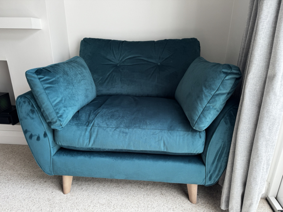 New sofa | Pixelstate | Blipfoto