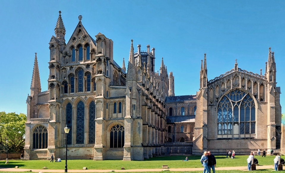 Another day, another cathedral | JohnRH | Blipfoto