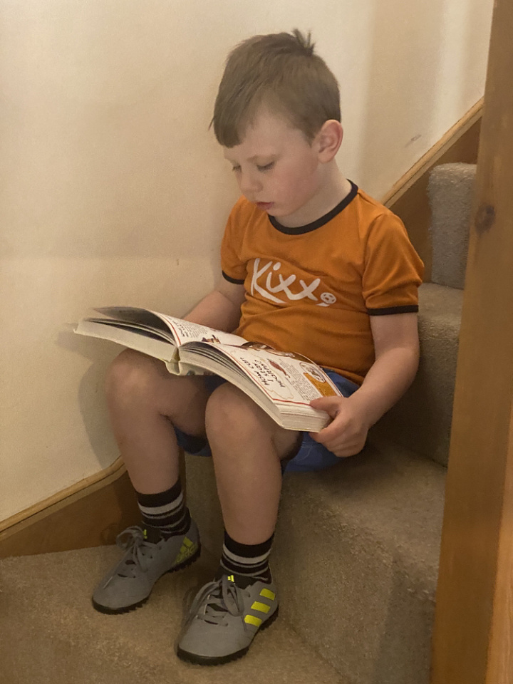 Little book worm | SDCurtis1980 | Blipfoto