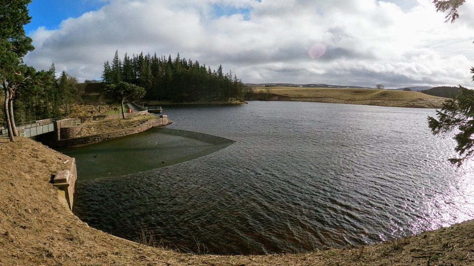Rosebery Reservoir | ricky_p | Blipfoto