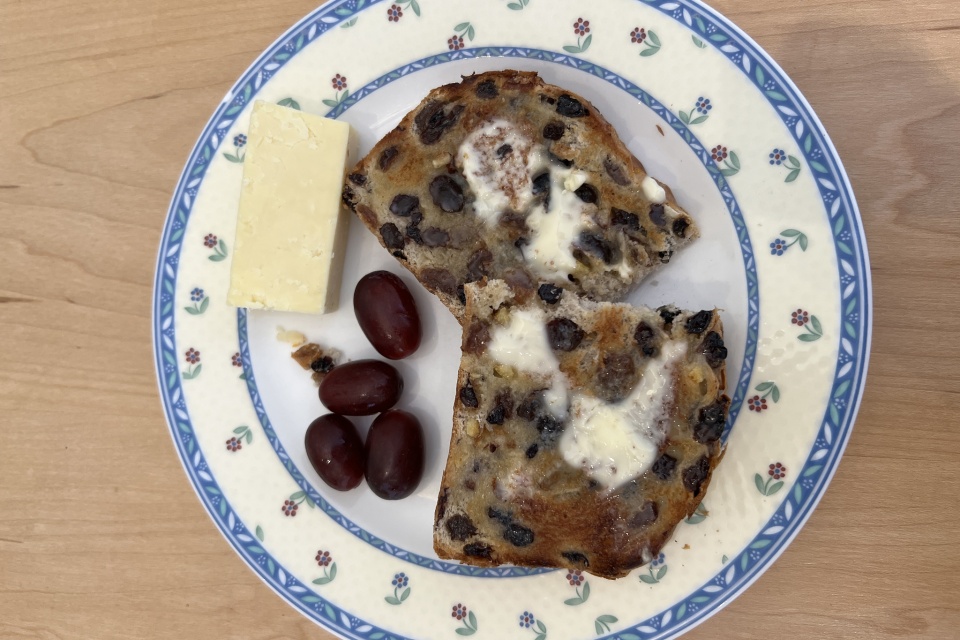 Hot Cross Bun Loaf | wrencottage | Blipfoto