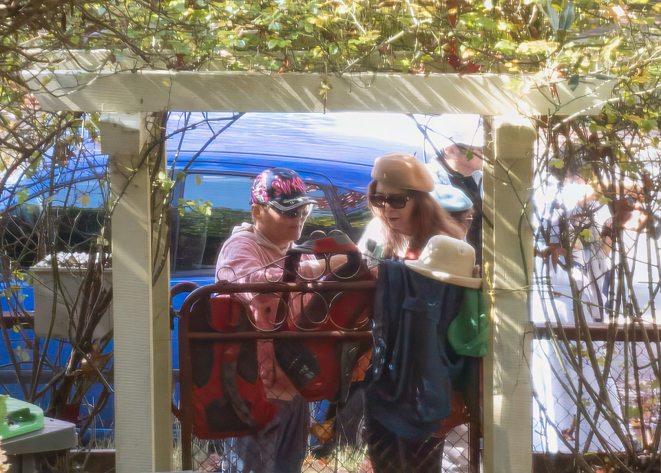 Hanging Space | isbi | Blipfoto