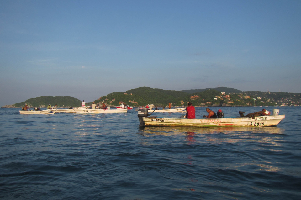 Bay Clean Up | rsdphotography | Blipfoto