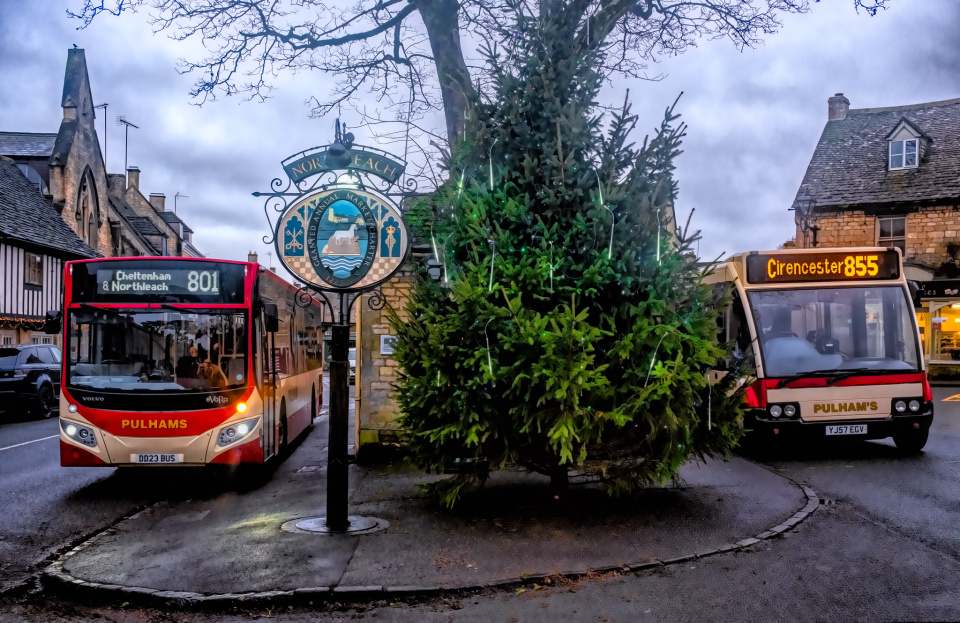 Ubiquitous Buses | fitzbilly | Blipfoto