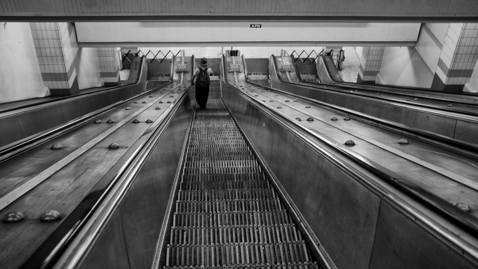 Wynyard Escalators, trains | trisharooni | Blipfoto