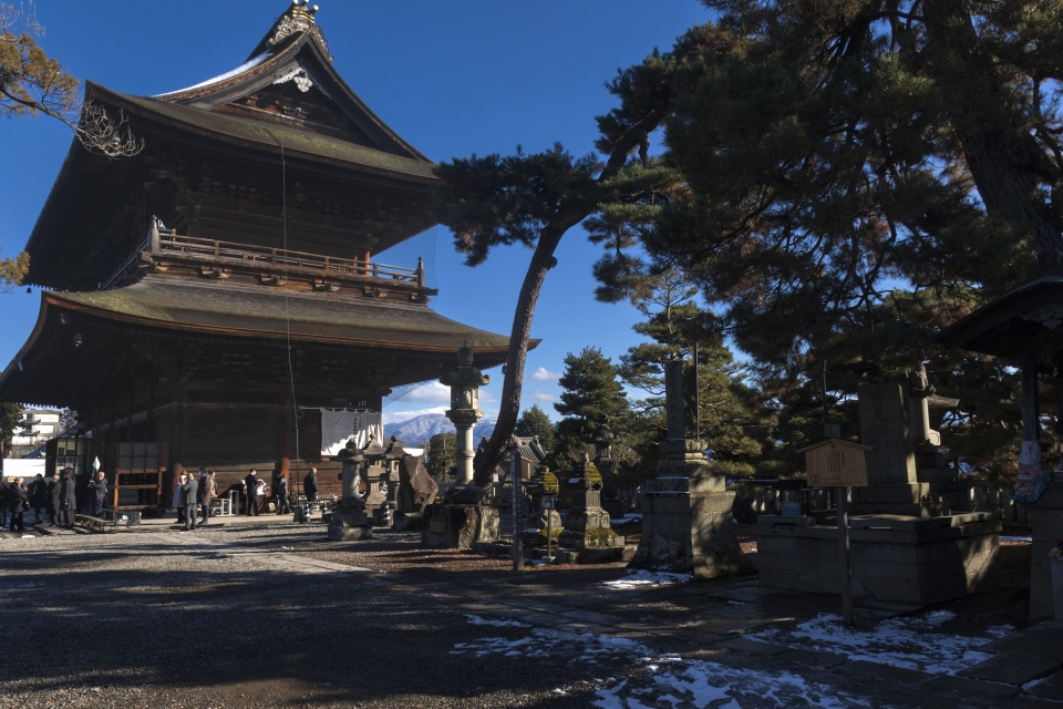 Temples, Ryokans and Geishas | maureen6002 | Blipfoto