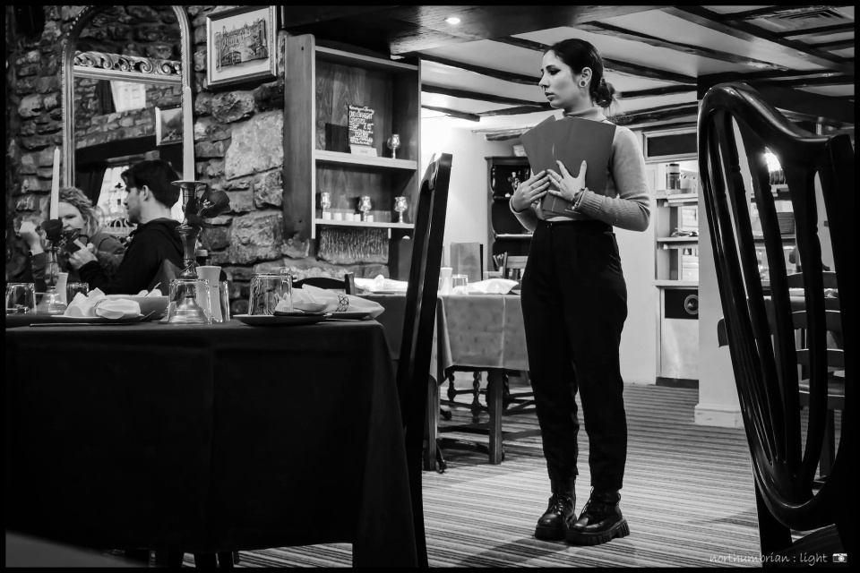 Waiting tables ... | RobinDown | Blipfoto