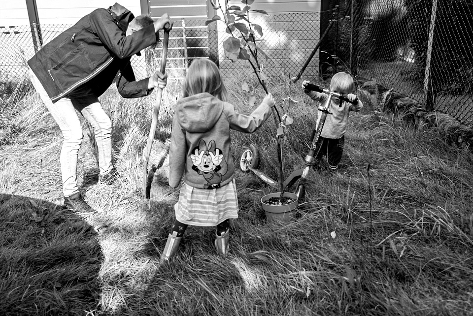 Planting... | chrissel | Blipfoto