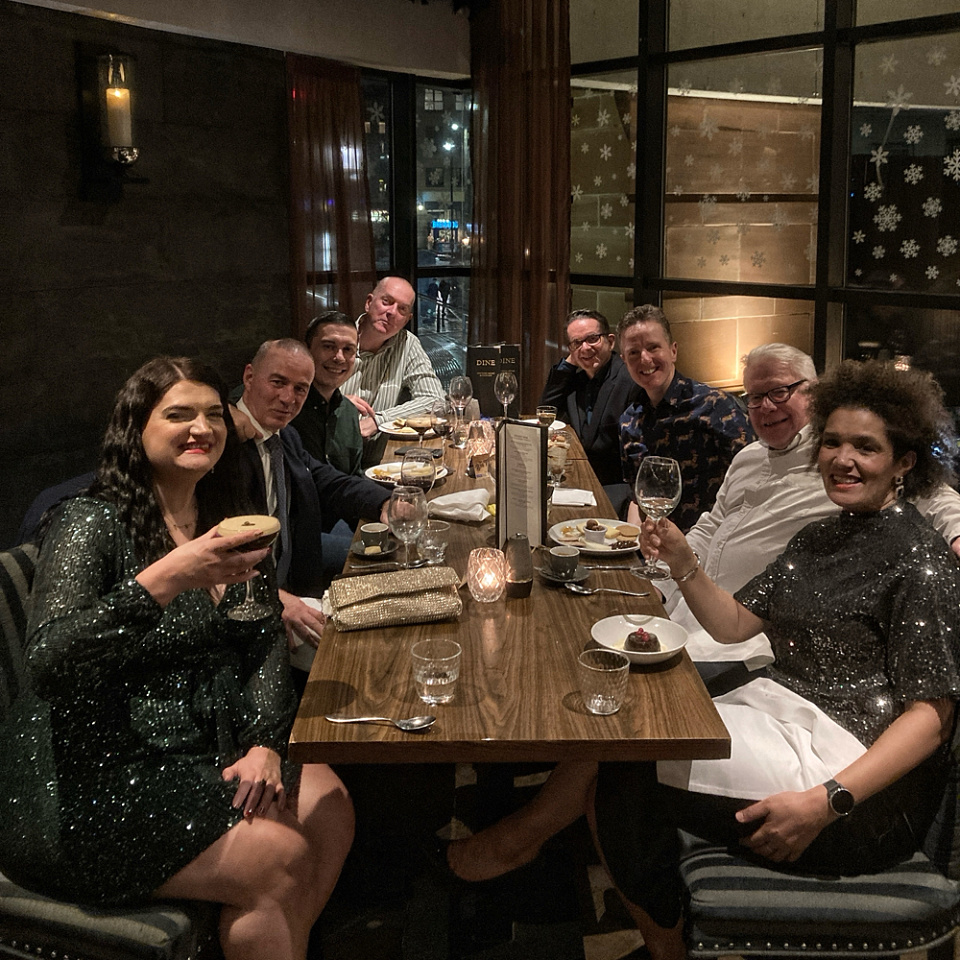 Eight ate, dined in Dine | Red | Blipfoto