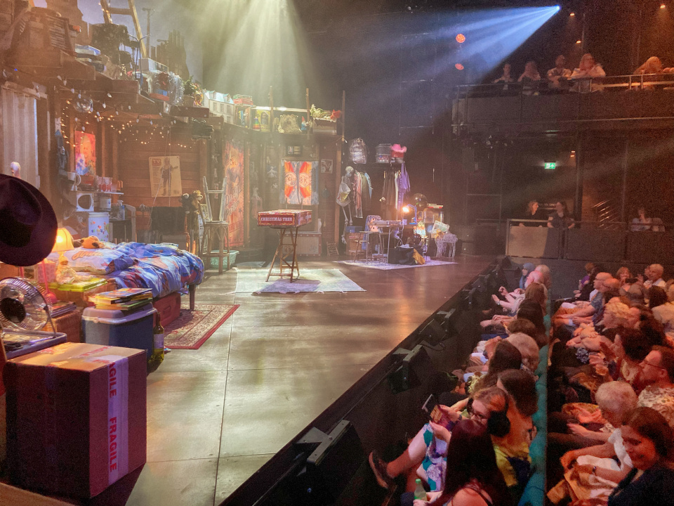 Here You Go Again | mambo | Blipfoto