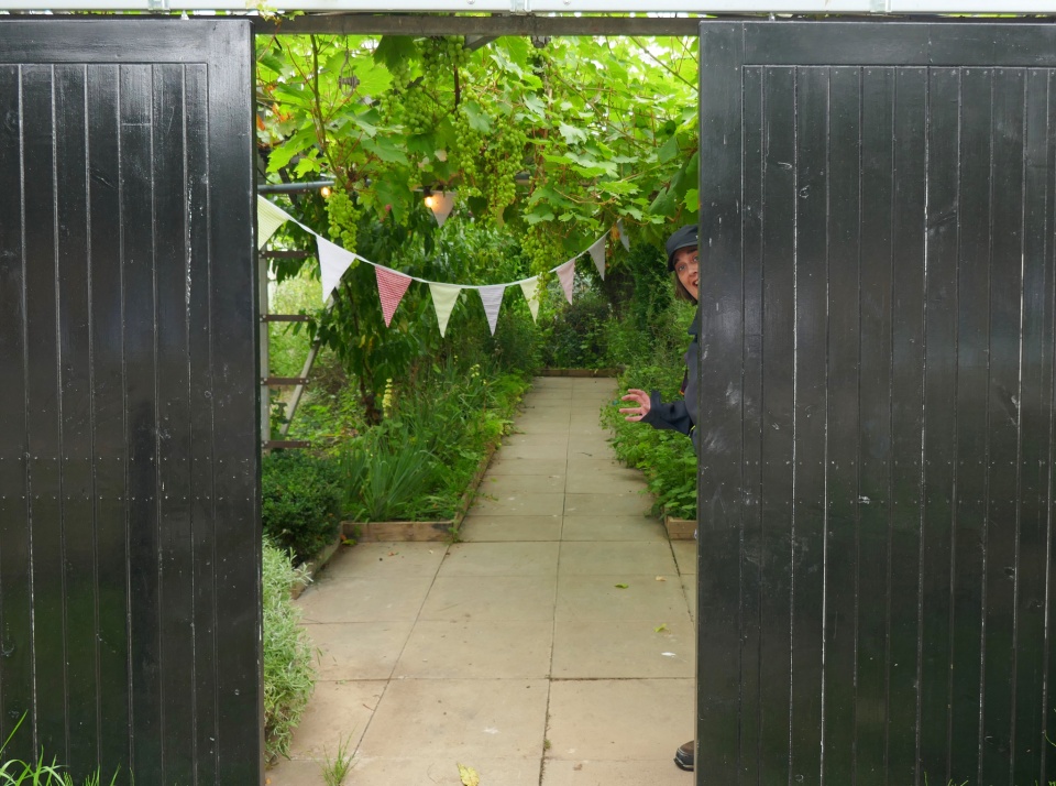 Morning Coffee Stop | thebear | Blipfoto