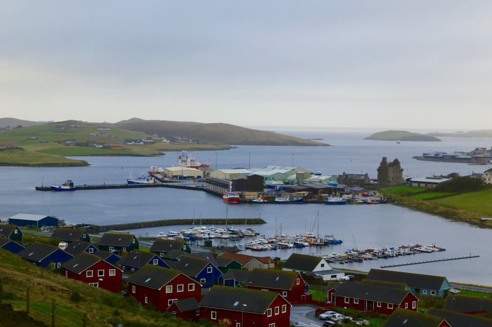 Scalloway Harbour | Lifeat60Degrees | Blipfoto