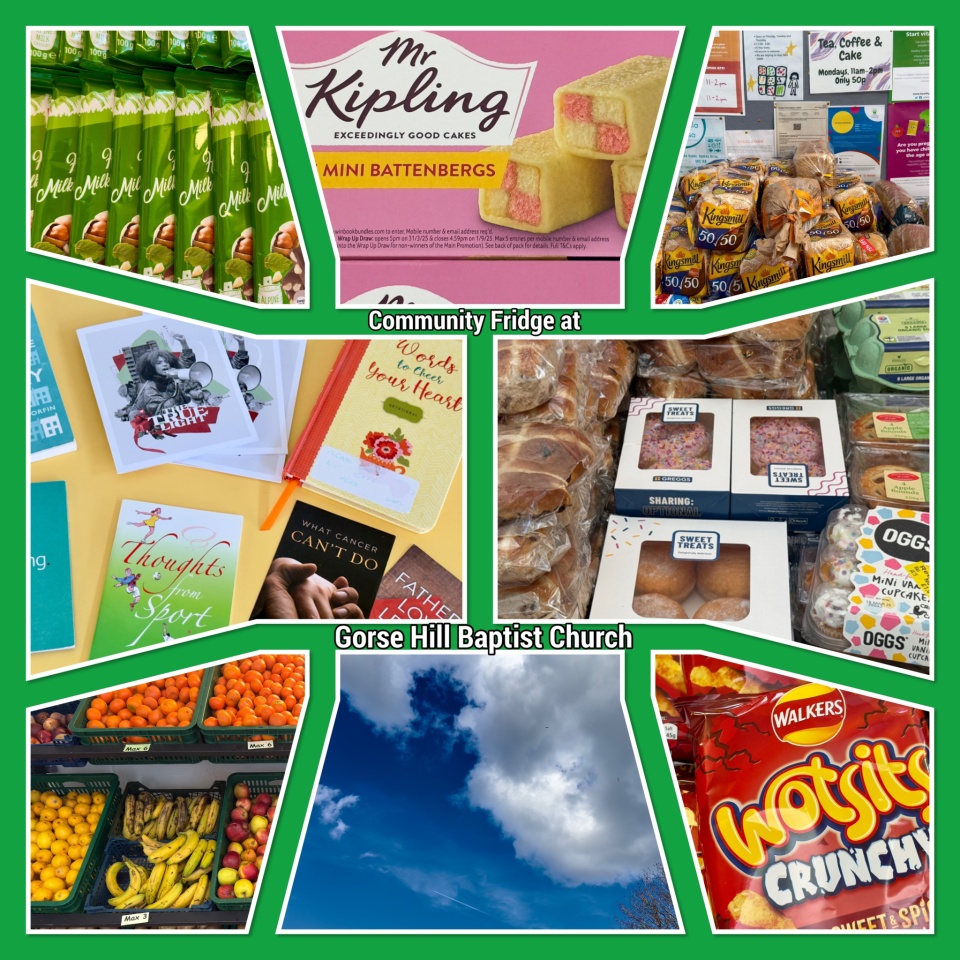 A BUSY DAY AT THE COMMUNITY FRIDGE | Honeycombebeach | Blipfoto