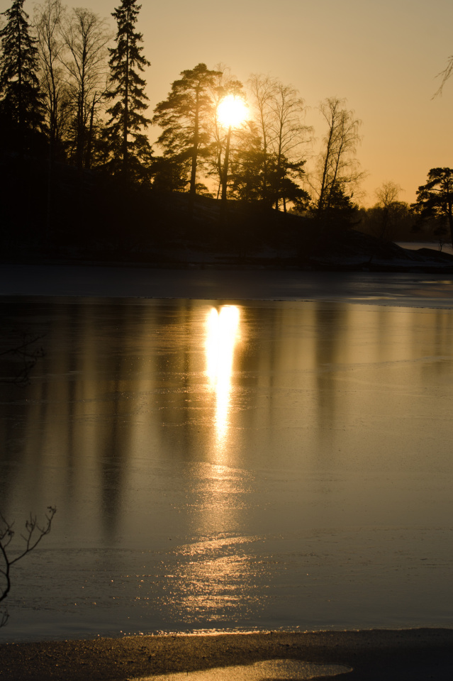 Cold and sunny day | vpt | Blipfoto