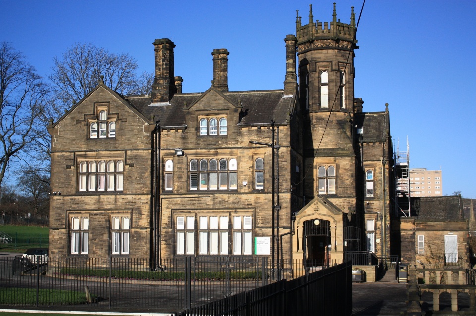 Spring Hall Mansions | Markabol | Blipfoto