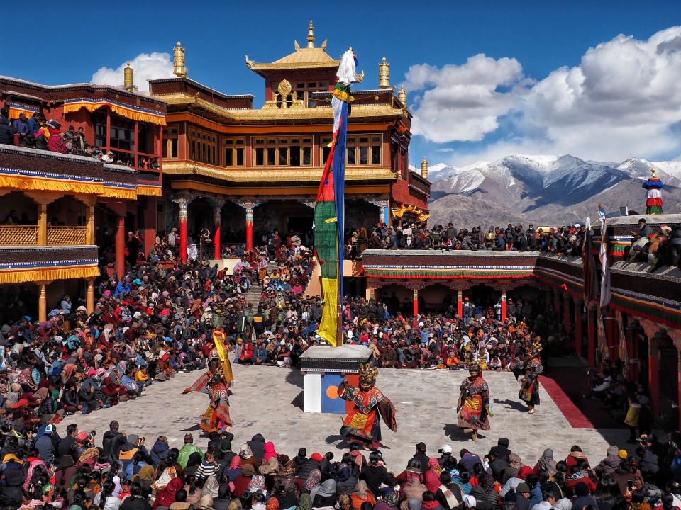 Day of Three Temples | HilarysView | Blipfoto