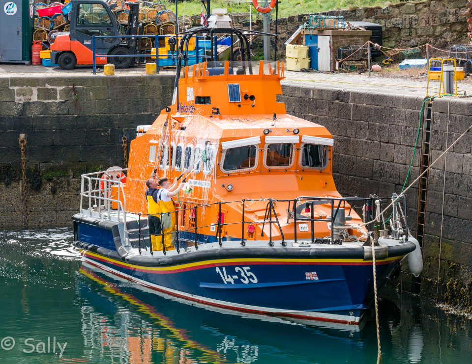 Dunbar Life Boat | FoF | Blipfoto