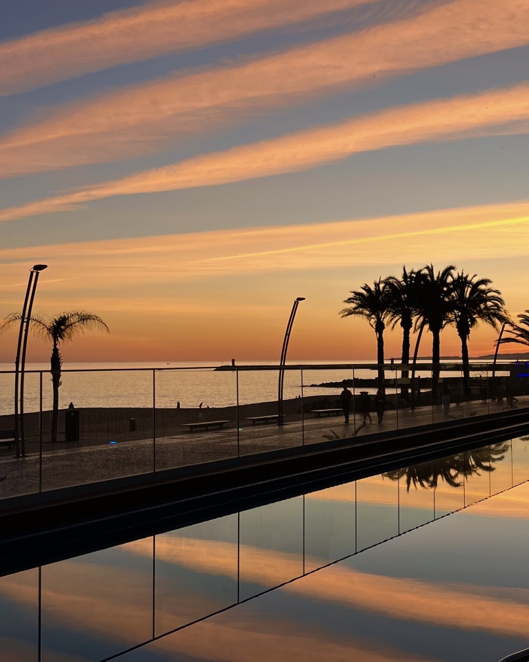 Sunset sky reflection | CowgirlCarol | Blipfoto