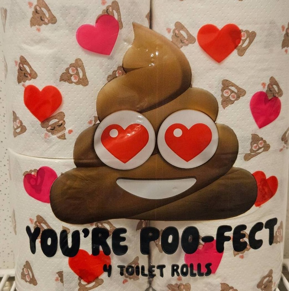 POOFECT FOR SILLY SATURDAY? | dollydoug | Blipfoto