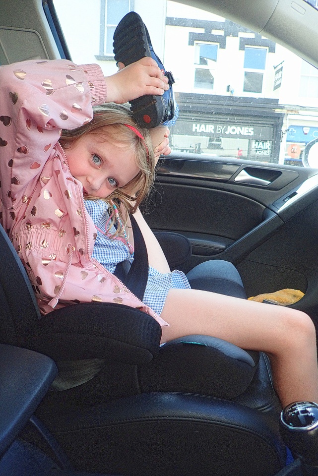 Flexible Female | BobsBlips | Blipfoto