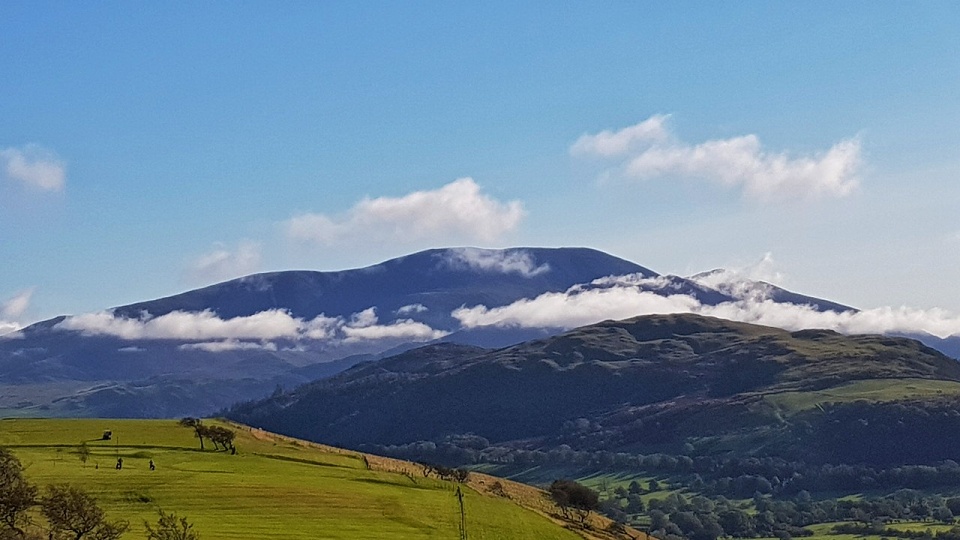 Fractus clouds on Skiddaw | trevorearthy | Blipfoto