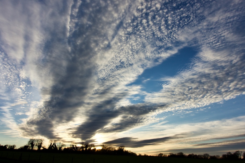 Christmas day sky | oliophoto | Blipfoto