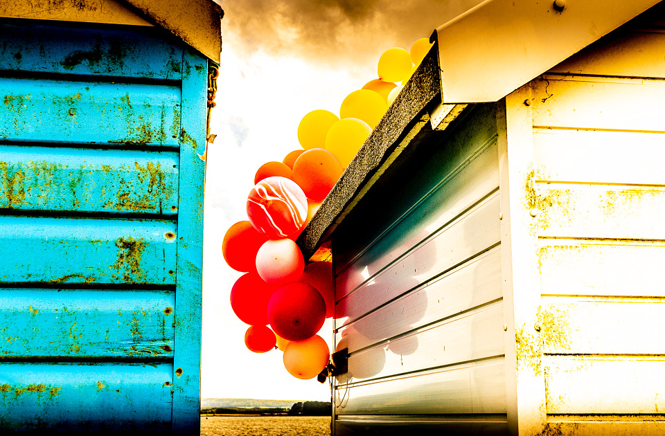 Beach Hut Balloons | AH14 | Blipfoto