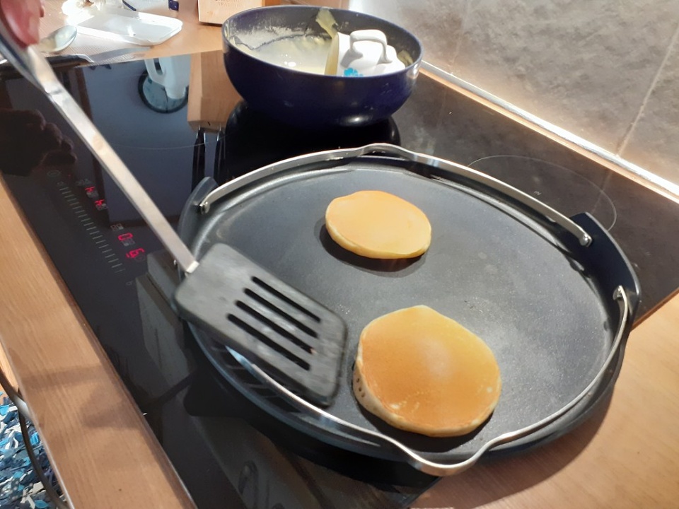 Flipping pancakes | IainatCreel | Blipfoto