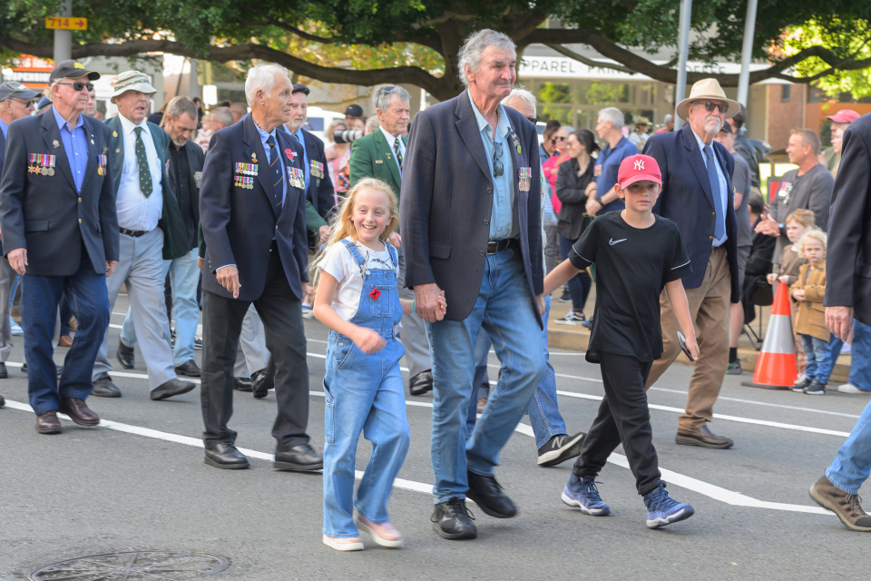 Anzac Day - Marching with Grandad | jensphotos | Blipfoto