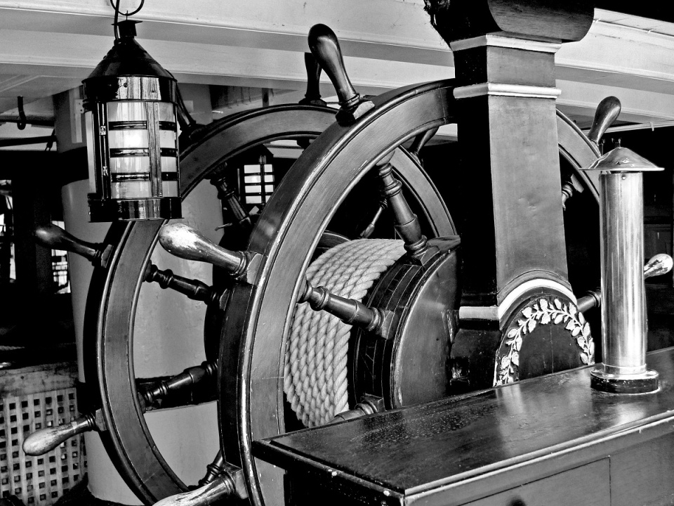 Ship's wheel, HMS Victory | RichardDonkin | Blipfoto