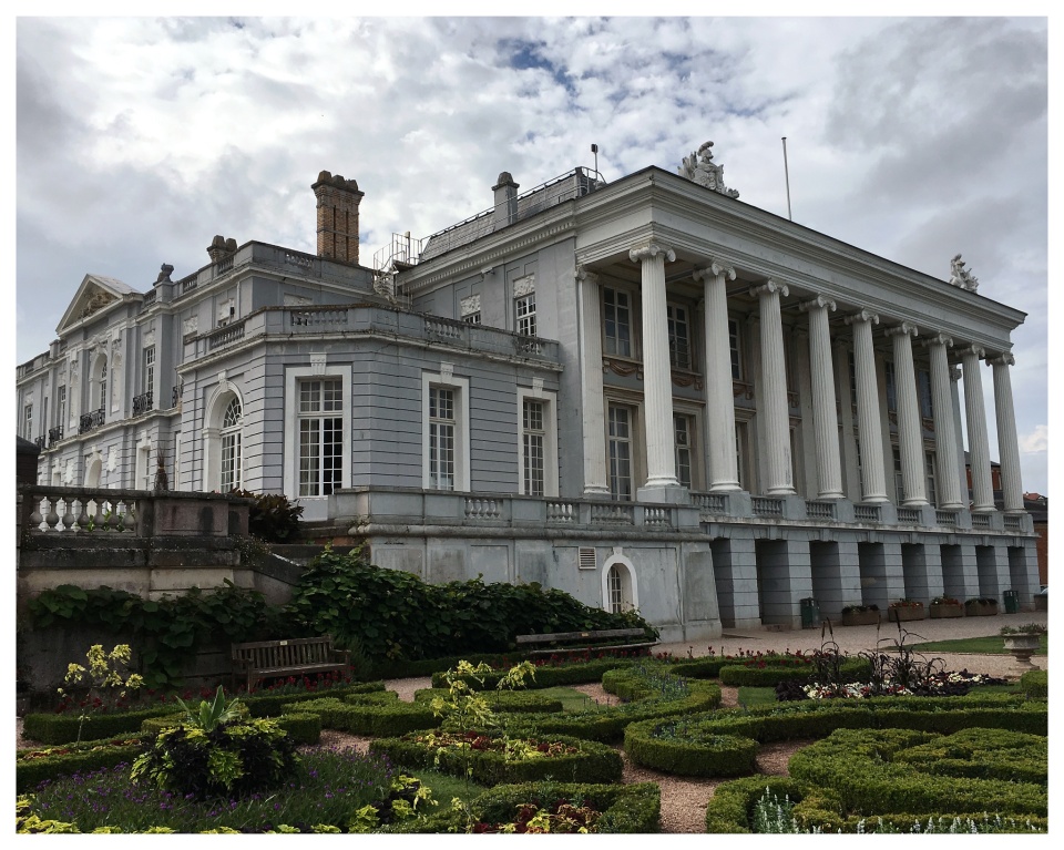 Oldway Mansion Paignton | Mover | Blipfoto