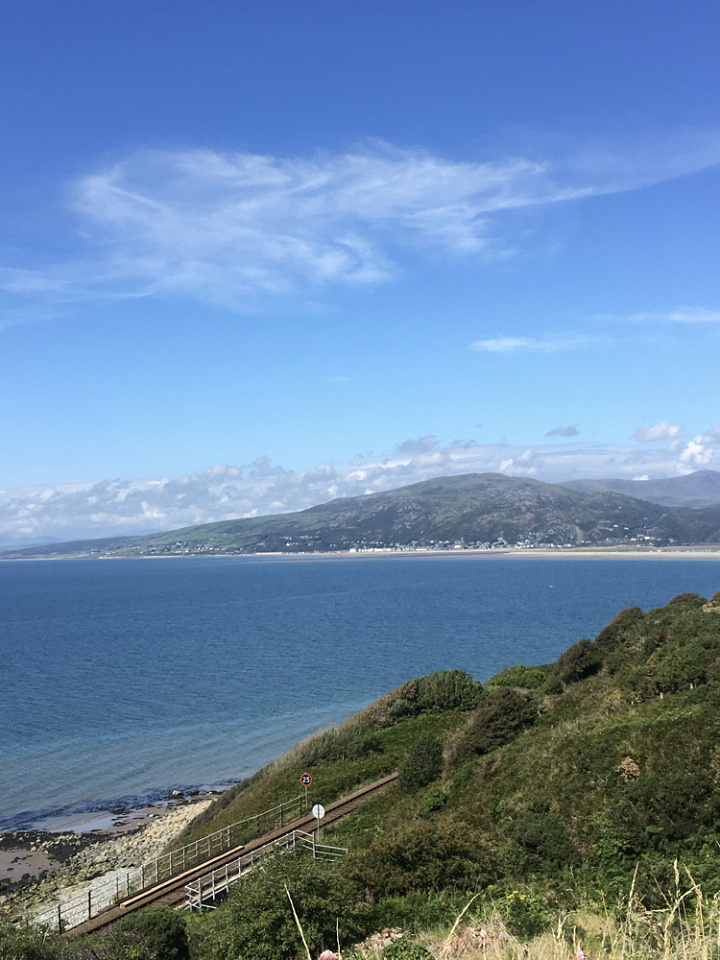 On the road to Arthog | shropshirelady | Blipfoto