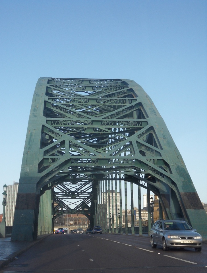 Tyne Brig | DaveH | Blipfoto