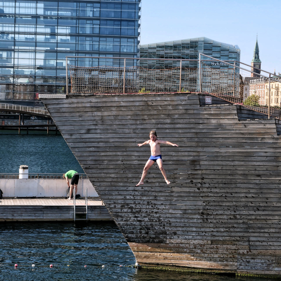 Abandon ship | Nad | Blipfoto