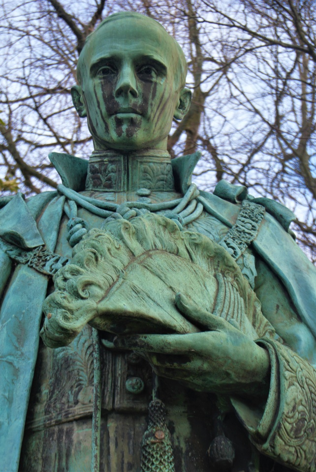 Statue | Alan_Rodger | Blipfoto