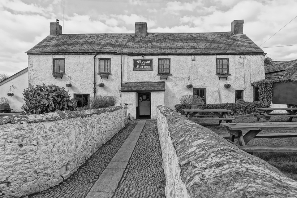 MonkNash Cliff Walk | BobsBlipsFilm | Blipfoto