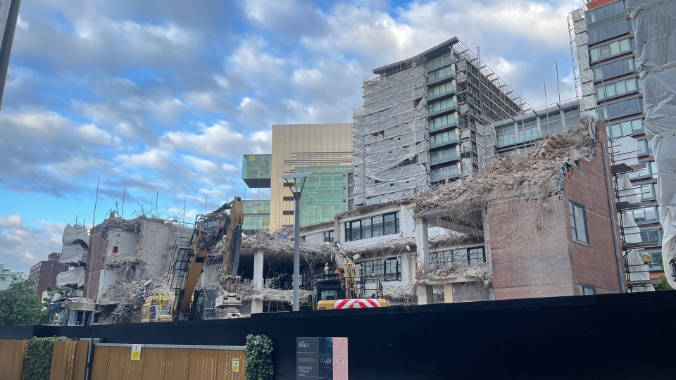 Build 'em up, pull 'em down | fennerpearson | Blipfoto