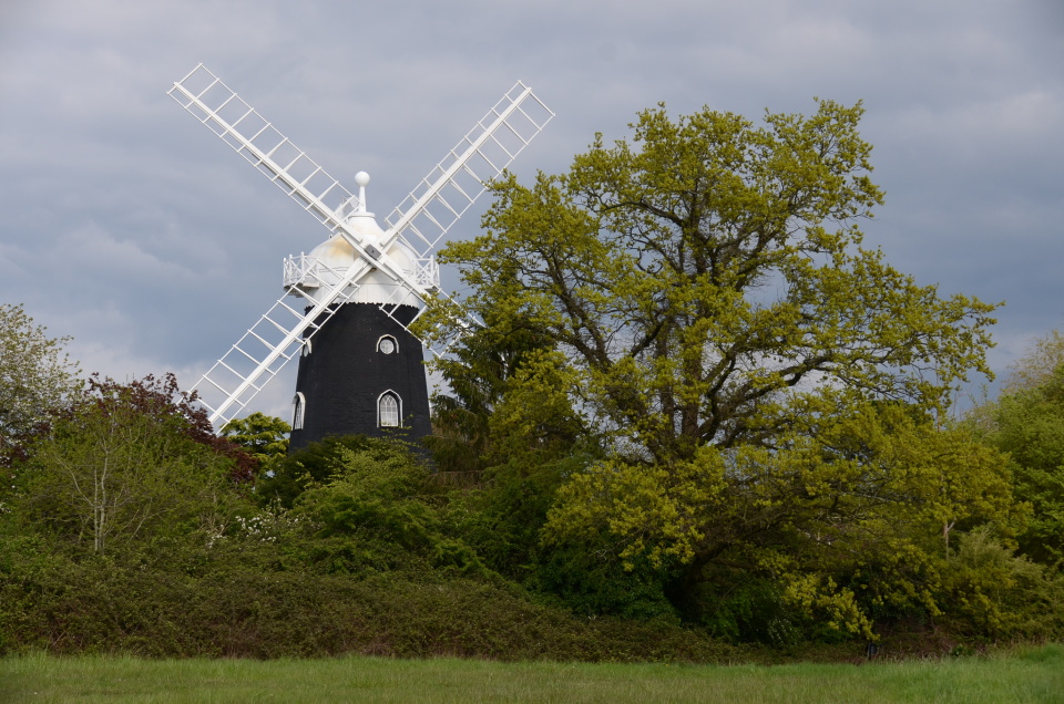 The wind on the hill | Maurice1948 | Blipfoto